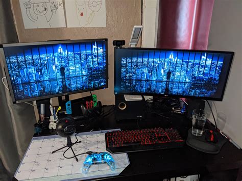 Heres My Setup My Older Brother Built The Pc 6 Years Ago For Editing Since He Moved Out Ive