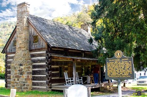 The 10 Best Kentucky Points Of Interest And Landmarks With Photos