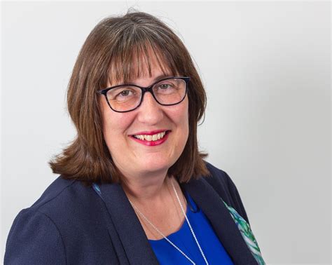 Lisa Pogson Managing Director Airmaster Equality In Stem