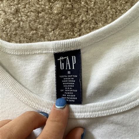 Gap White T Shirt Size Small No Stains Or Depop