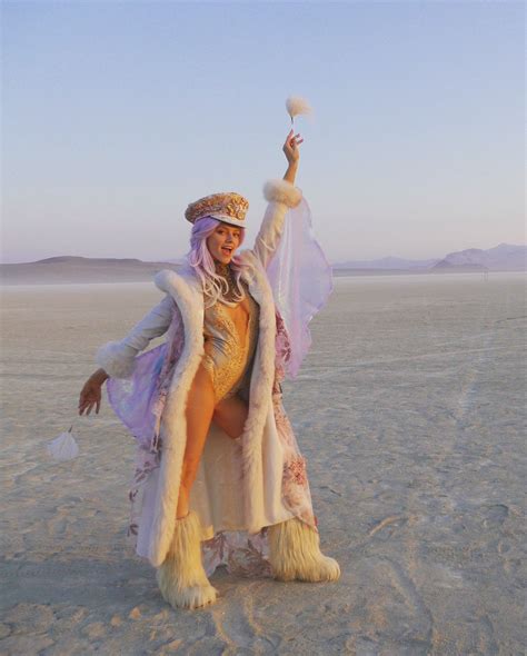 64 Idées De Festival Tenue De Festival Deguisement Tenues De Festivals