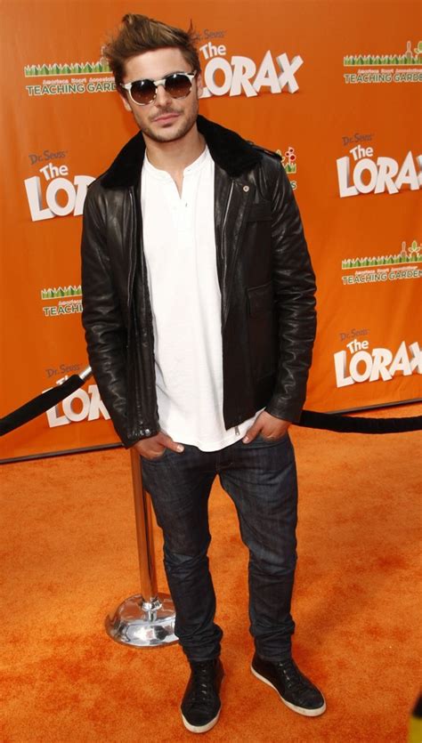 Zac Efron Picture 1 The Premiere Of The Lorax Arrivals