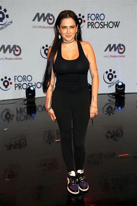 Celia Lora Últimas Noticias Videos Y Fotos De Celia Lora Las Estrellas