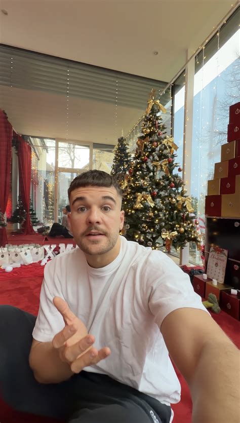 Fressnapf Deutschland In Diesem Monat Schmückt Das Cover Dieser