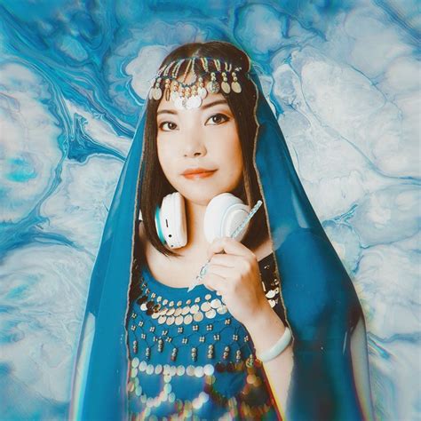 Catronica · Biography