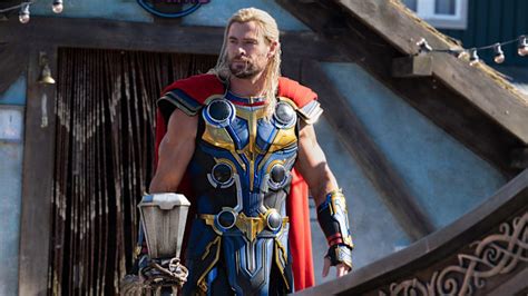 Chris Hemsworths Mcu Return As Thor Revealed And Its Not Avengers
