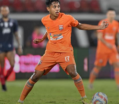 Hardianto Jadi Pahlawan Borneo Fc Taklukkan Arema Fc Dan Kokoh Di