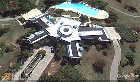 Report Rick Ross Buys Evander Holyfields Mansion ®