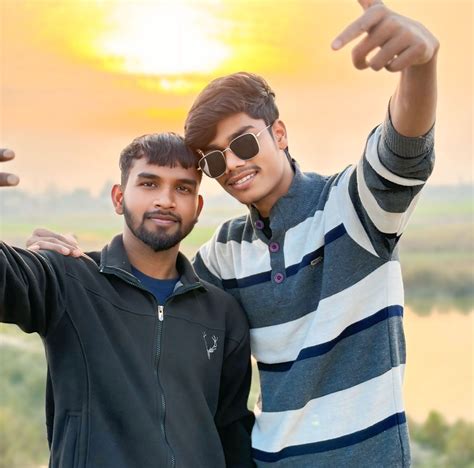 Share Your Friend 😂 Mitlesh Kumar