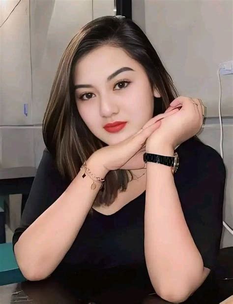 Pin Oleh Madara Sp Di Beauti Gadis Gadis Cantik Wanita Cantik Gadis