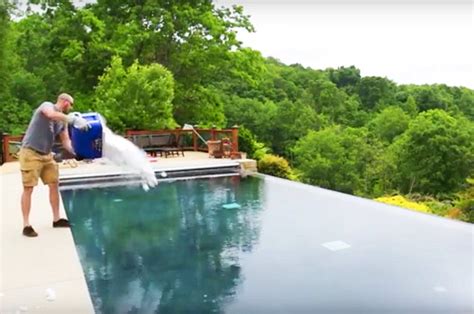 Heres What Happens When You Drop 30 Pounds Of Dry Ice Into A Luxury