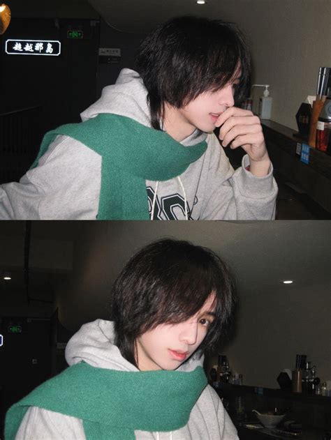 Pin By Amina On Amina Omar Mourad Desse Jeito Selfie Poses Poses