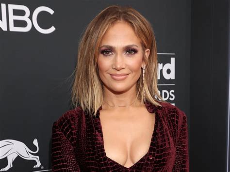 Jennifer Lopez Showed Off Her Gorgeous Curves In A Blue Lingerie Set