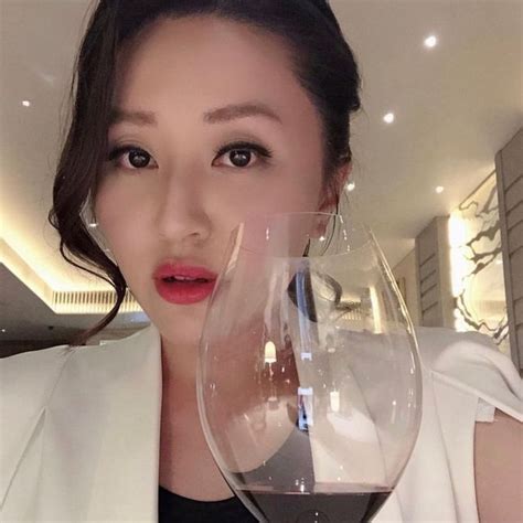 Yao Yaoyao2021 • Threads Say More