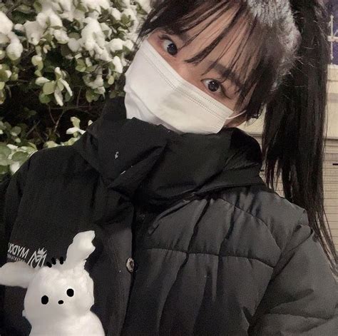 Shawty에 있는 핀