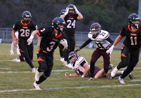 Taking An Early Look At Nine Man Class 11b Semifinals For South Dakota High School Football