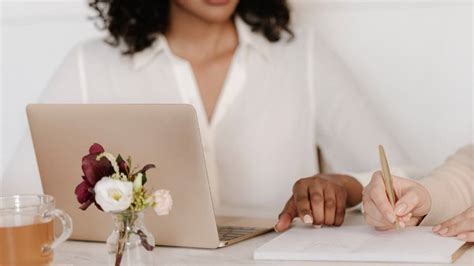 The Difference Between Mentoring Therapy Consultancy And Coaching
