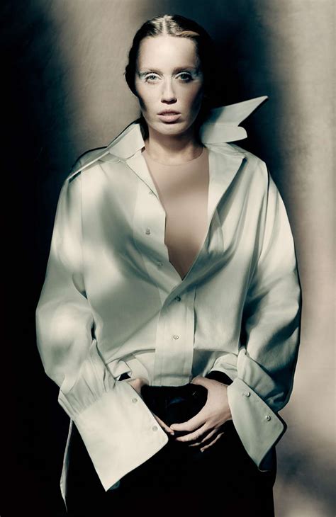 Miley Cyrus Goes Fully Nude For Daring Maison Margiela Campaign Photos