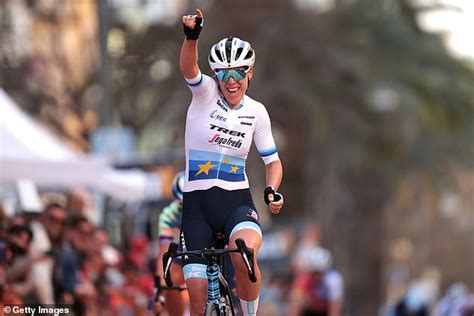 Ellen Van Dijk Given A Sex Toy After Time Trial Win In Holland Daily Mail Online