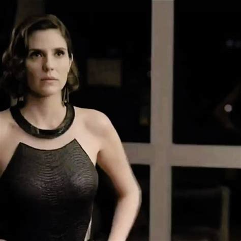 Brazilian Actress Rafaela Mandelli Scrolller