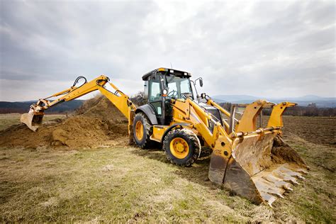 What Is A Backhoe Loader Its Uses And Benefits Mechlink