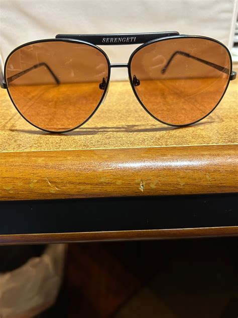 Serengeti Drivers The Glen Sunglasses Gem