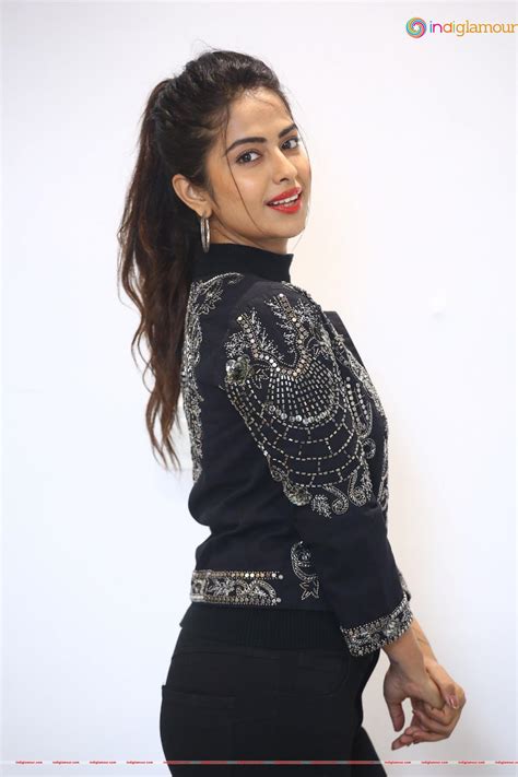 Avika Gor Actress Hd Photosimagespics And Stills 540506