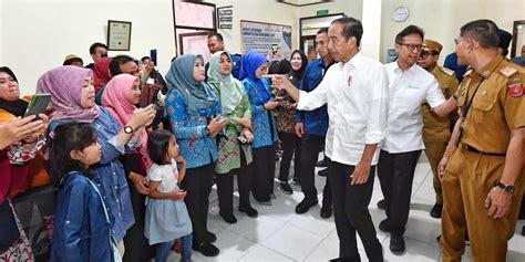 Presiden Ri Ir H Joko Widodo Tinjau Rsud Alimuddin Umar Website Resmi Kabupaten Lampung Barat