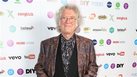 Who Is Noddy Holder The Legendary Musician And Songwriter Behind Slades Rock Anthems