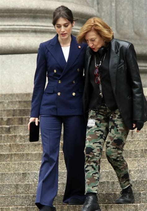 Lizzy Caplan And Lesli Linka Glatter At Netflixs Series Zero Day
