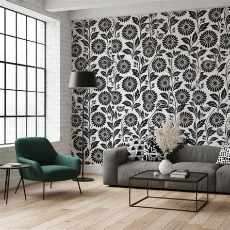 Black And White Floral Pattern Wallpaper With Bold Botanical Design