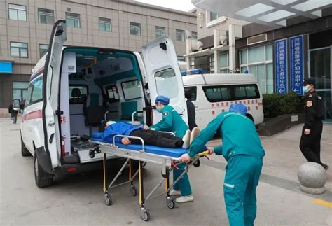 救护车24小时免费接诊——郑大三附院（河南省妇幼保健院）推出便民服务新举措郑大三附院救护车孕产妇接诊急诊 健康界