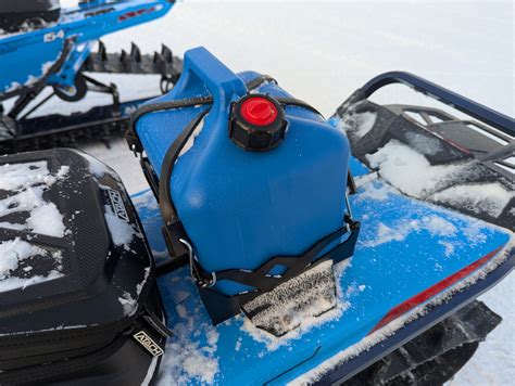Everett Snowmobile Tunnel Gas Can Rack