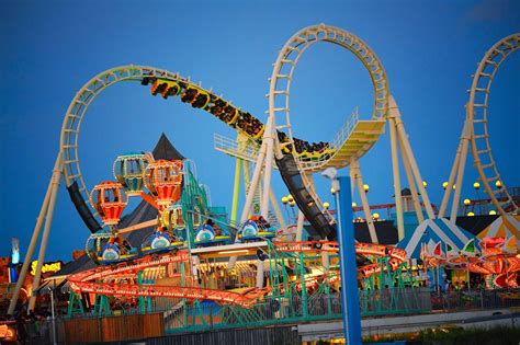 Wildwoods Boardwalk And Moreys Piers Barefoot Country Music Fest
