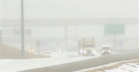 At Least 2 Dead As Ice Storm Grips Texas Cbs News