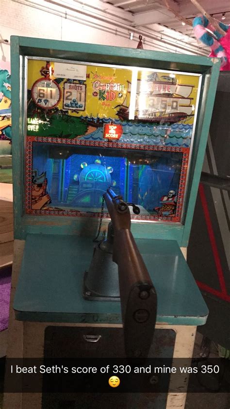 Classic 1960s Arcade Machine Vintage Arcade Shooting Game Machine