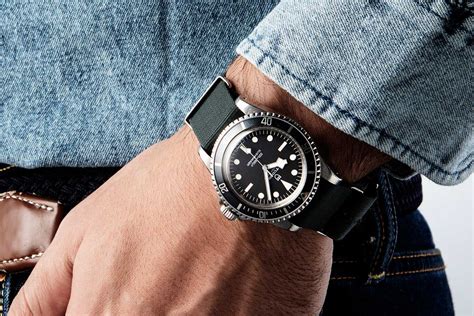 Resurgence Of Small Dive Watches Deciphering The Trend