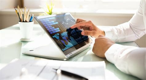 Data Analyst Trainee Job Vacancy In Chalhoub Group Dubai Uae Enro Jobs