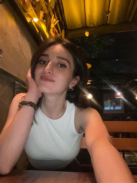 Irem Melisa Taş Medium