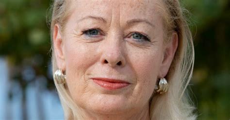 Trigger Point Star Gabrielle Glaister Is A Soap Legend From Corrie