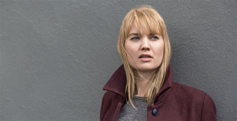 Forskaren Emma Frans Om Att Skilja Fakta Från Fejk Högskolan I Skövde