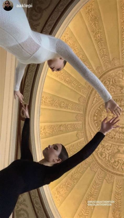 Pin By Tyana On Dance Dancing Aesthetic Ballet Dance Bff Photoshoot