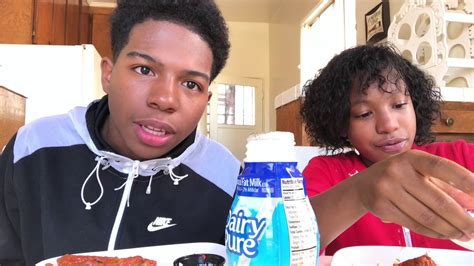 I Almost Threw Up Blazing Hot Challenge With My Sister Youtube