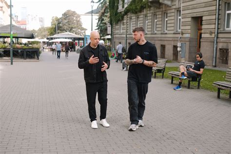 „8 Kambarys Narys Deividas Alejūnas Išdavė Daugiausia Uždirba Ne Iš Muzikos „sumos Atrodė