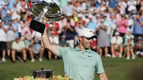 A Triple Bogey Start Vanquished Rory Mcilroy Captures The Fedex Cup