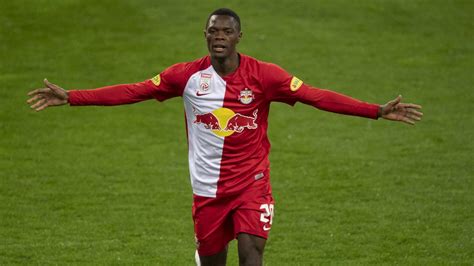 Epl 2021 Leicester Sign Patson Daka Transfer News Rumours Premier