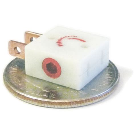 Fingertech Mini Power Switch For Safe Starting Of Your Combat Robot