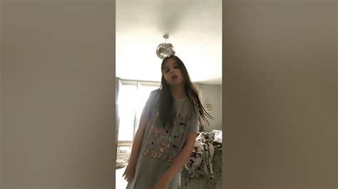 Me Or Ellie And Isla Youtube