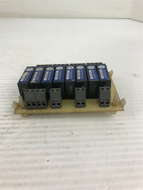 Allen Bradley A Bm 24d3s Solid State Relay Board