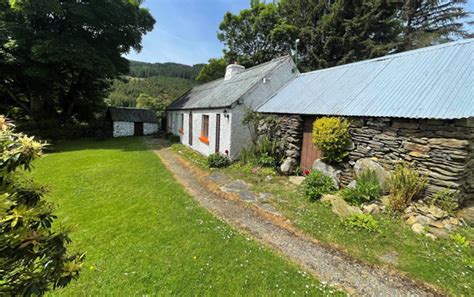 Beautiful Stone Cottage Outside Laragh County Wicklow